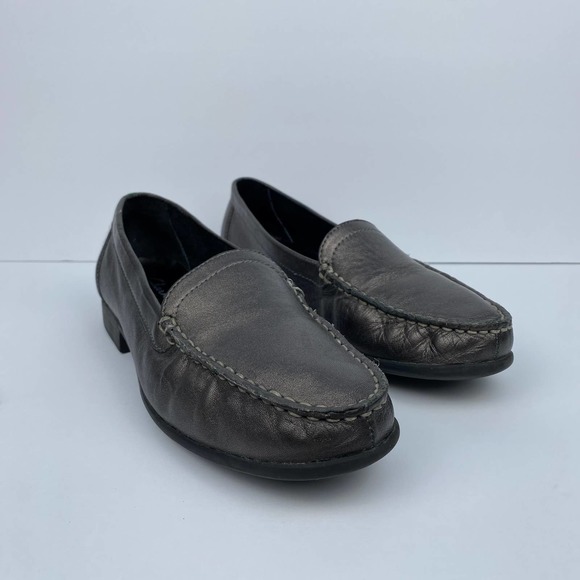 Clarks | Shoes | Clarks Bendables Sz 8 Shiny Leather Upper Slip On ...